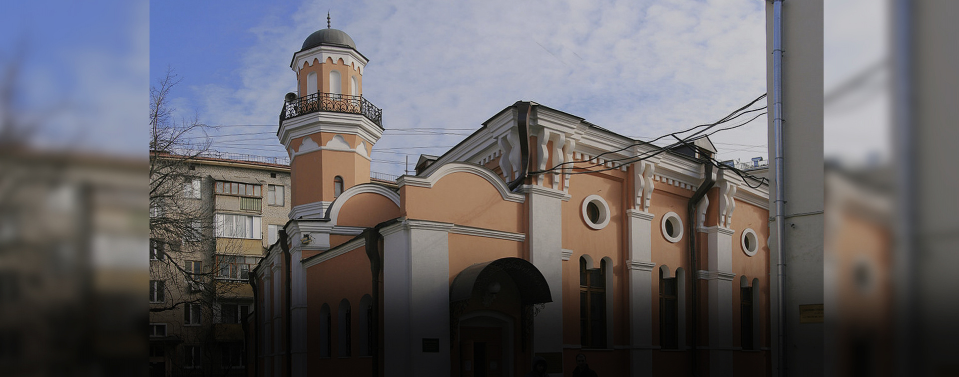 Putin instructed to help restore historical mosque building in Moscow ...